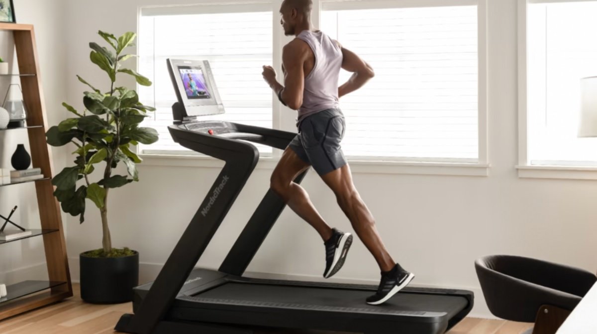 How To Operate A NordicTrack Treadmill Like A Pro: A Comprehensive Guide